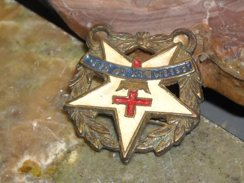 vintage assembly of God star wreath cross crown enamel pin badge ...