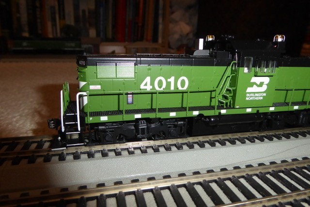 Bowser English's Model Railroad Alco C-415 BN #4010 BN Cascade green ...