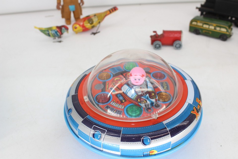 F x8 Vintage Clockwork Toys Inc. Space Ship X-5, Trains, Birds, Cars ...