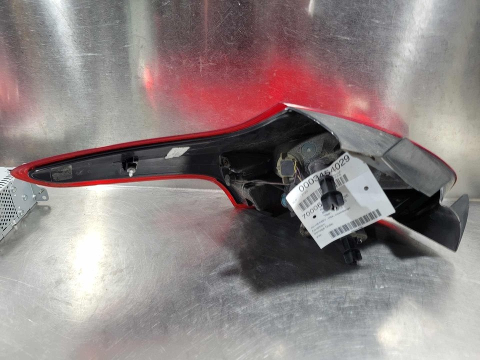 15 FORD FOCUS Tail Light Assembly Right | eBay