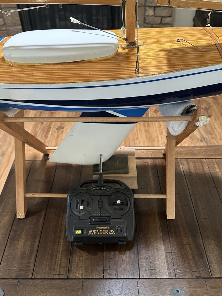 Victor Model Products Soling One Meyer R/C Yacht Sail Boat Built ...