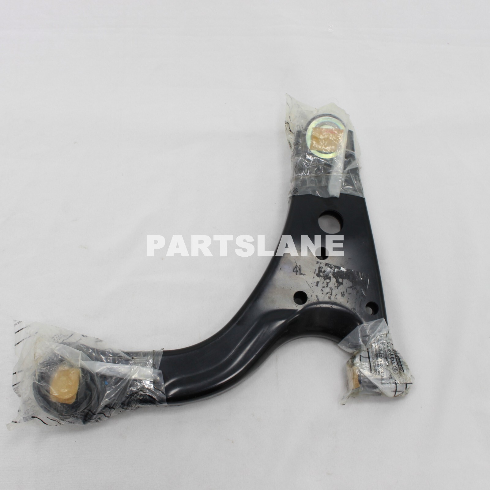Toyota Rush F800 F850 OEM Genuine Front Left Lower Control Arm 48069 ...