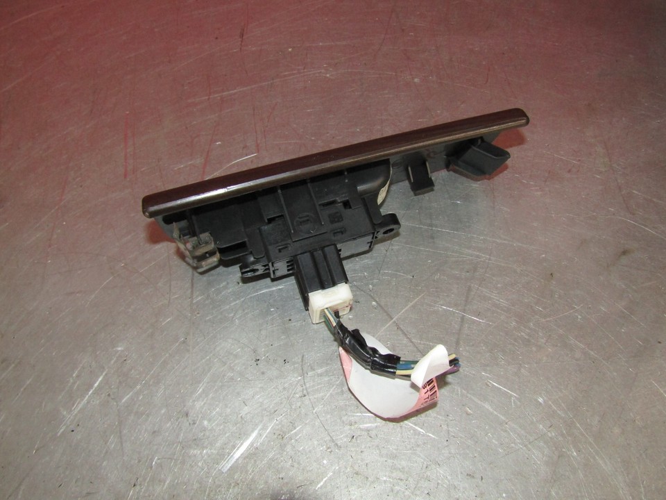 2002-2006 Nissan Altima OEM LH driver side rear window switch 02 03 04 ...
