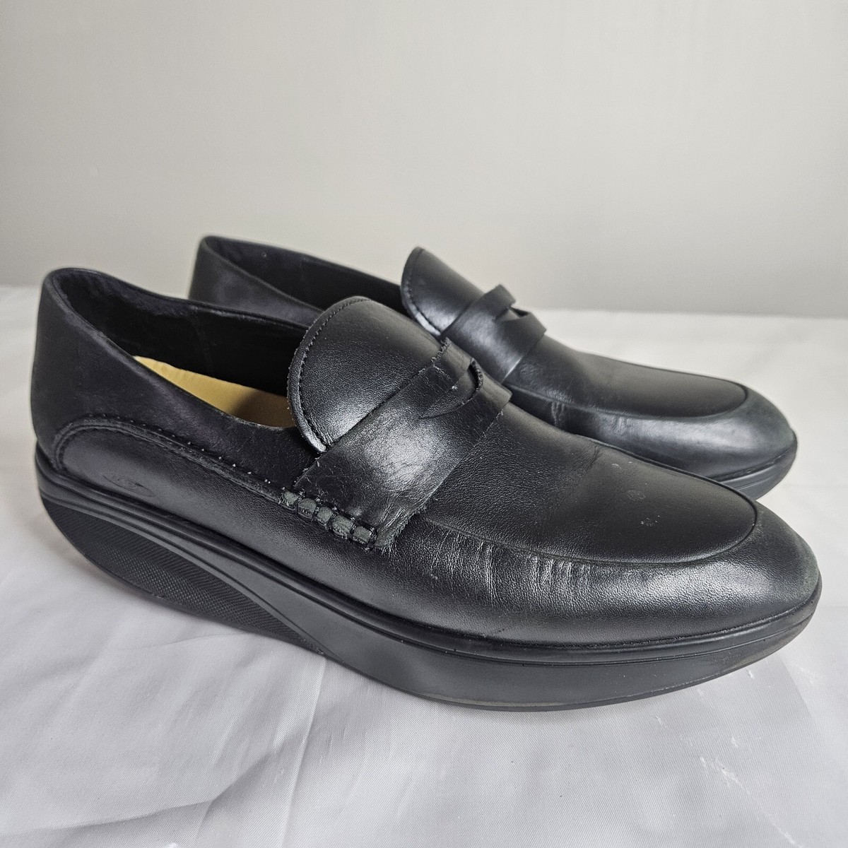MBT Asante Shoes Men's Size 8 8.5 EU Black Loafer Leather MBT Asante Shoes Men's Size 8 8.5 EU Black Loafer Leather