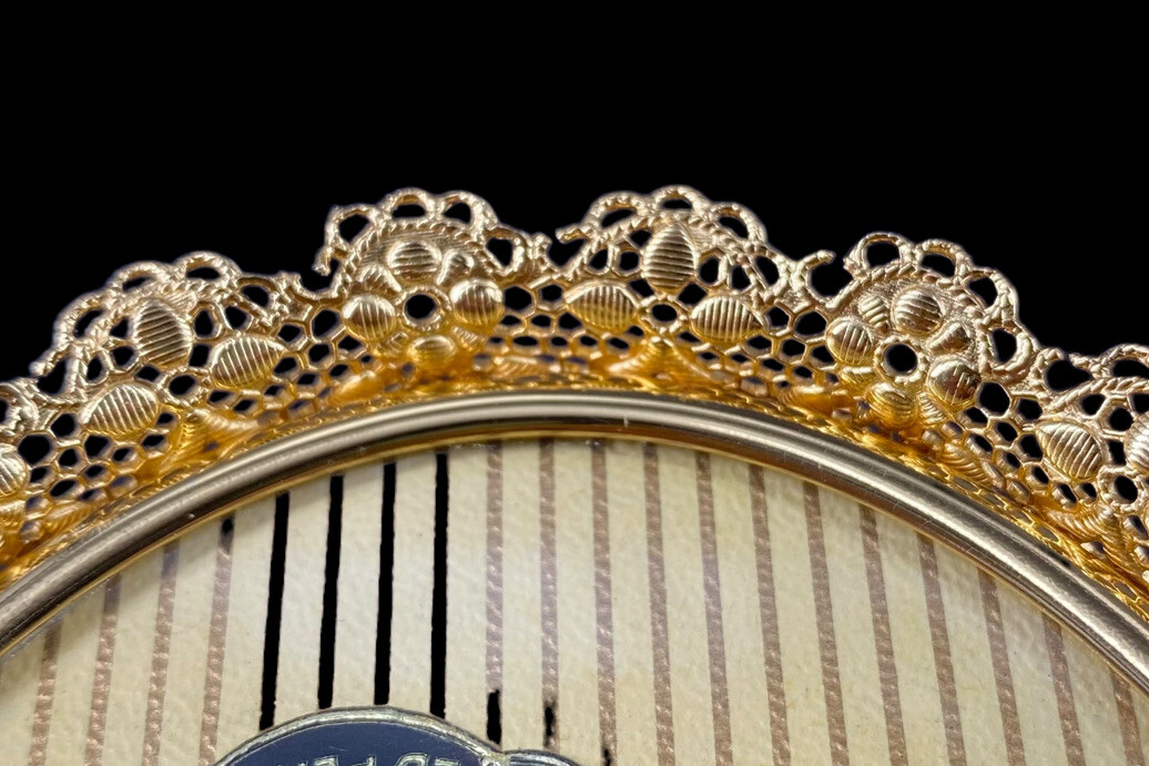 Vtg 24K Gold Plated Floral Lattice Ornate Filigree 4 3/4” Oval Photo ...