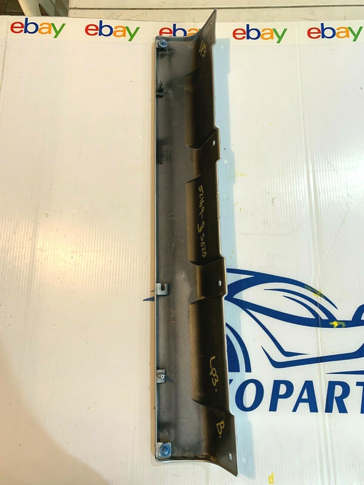 TOYOTA FJ Cruiser Rear Lower Bumper Trim Moulding No Hitch 52169 35020 ...