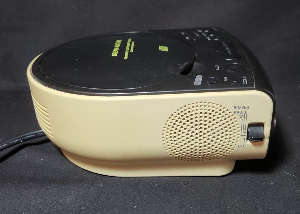 Sony Dream Machine FM/AM Radio CD Player Dual Alarm Clock ICF-CD815 ...