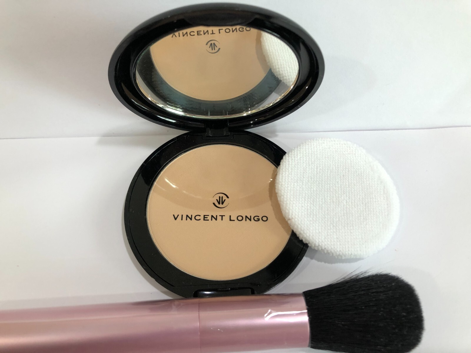 Vincent Longo Pressed Powder Compact GOLDEN SIENNA #3 New + Mally Brush ...