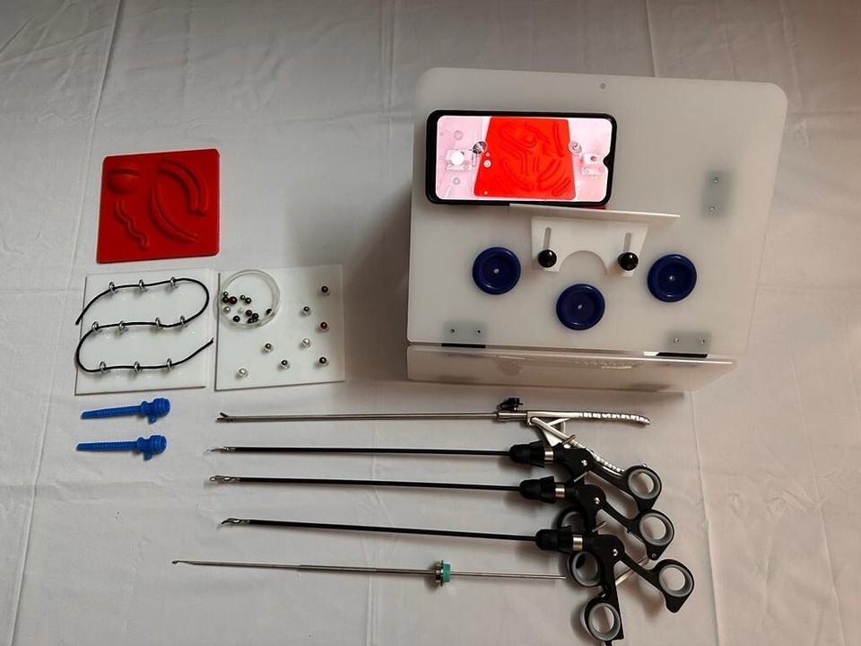 Laparoscopic Simulator Training Box Endo Trainer Foldable Instrument ...