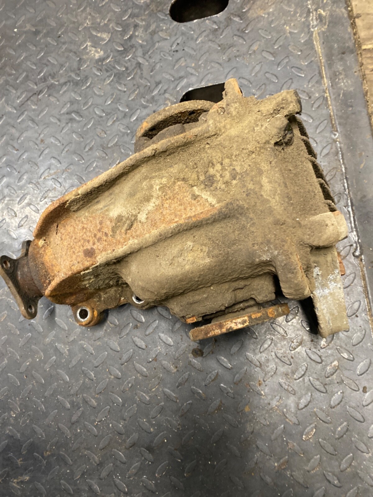 1977-1979 BMW 320i EARLY E21 non-locking rear diff differential OEM 168 ...