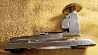 Vintage Mid Century 1940's Pilot Stapler NO. 402 Ace Fastener Corp ...