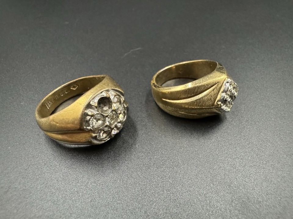 Lot 2 Men's Vintage 18k Stamped Gold Rings both missing stones Size 9 ...