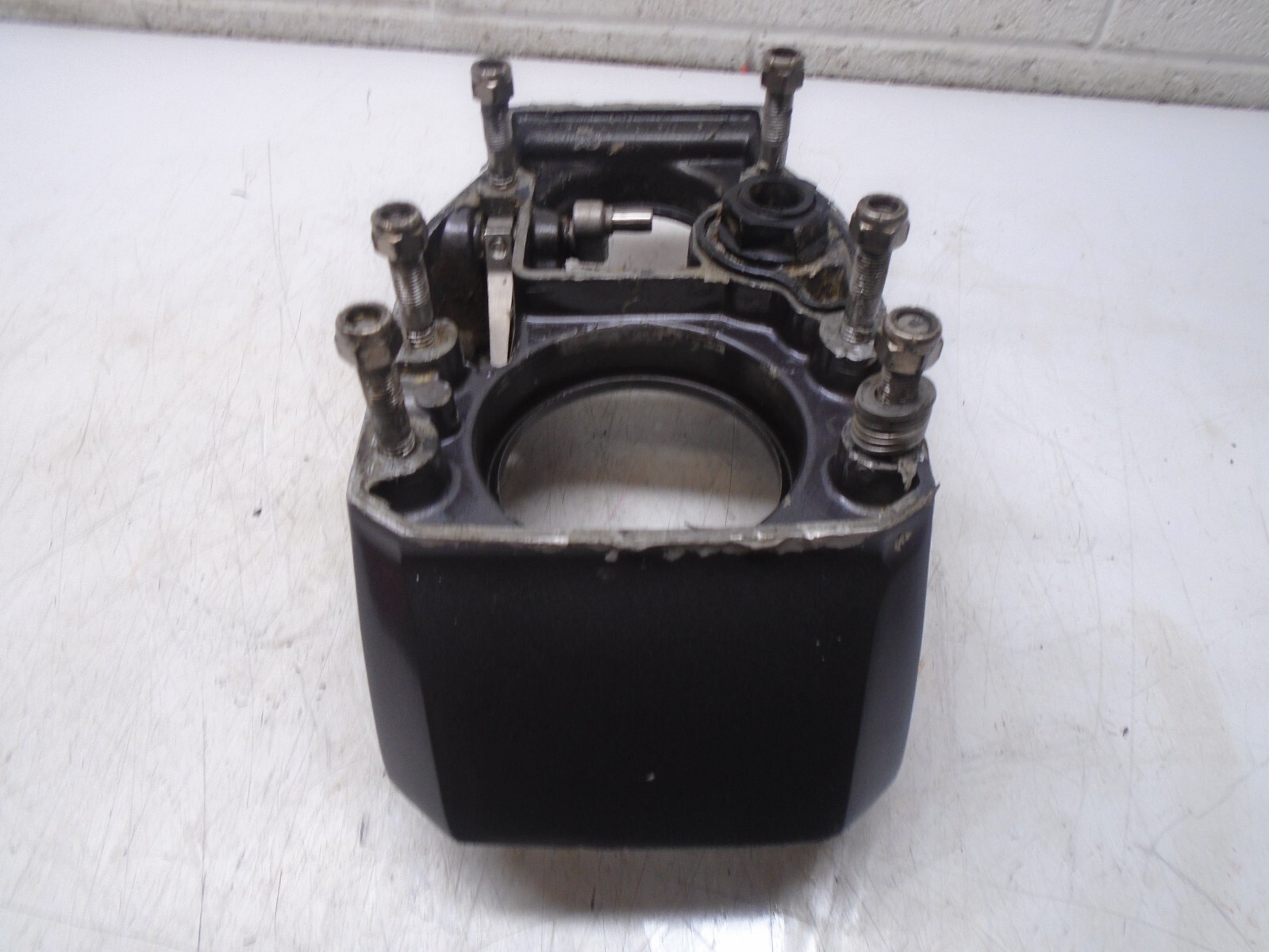 S1 OMC Cobra Transom Gimbal Pivot Bell Housing 913414 | eBay