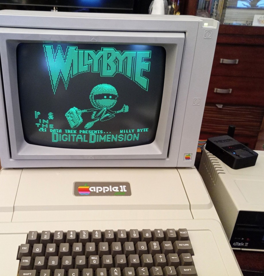 Apple II Computer Lot Professionally restored fully upgraded wifi ...