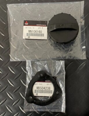 Mitsubishi OEM CAP FUEL TANK GASKET set MN106160 MB504238 3000GT ...