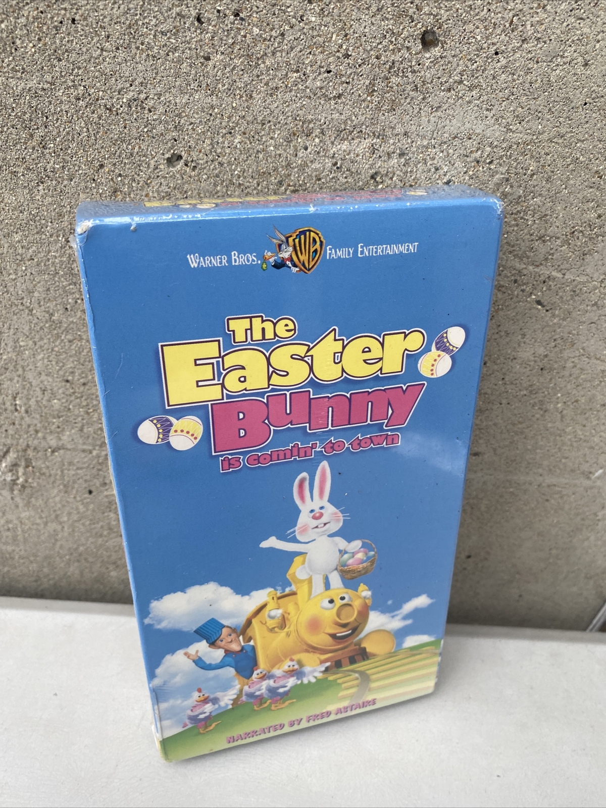 The Easter Bunny is Comin to Town (VHS, 2000, Slip Sleeve) for sale ...