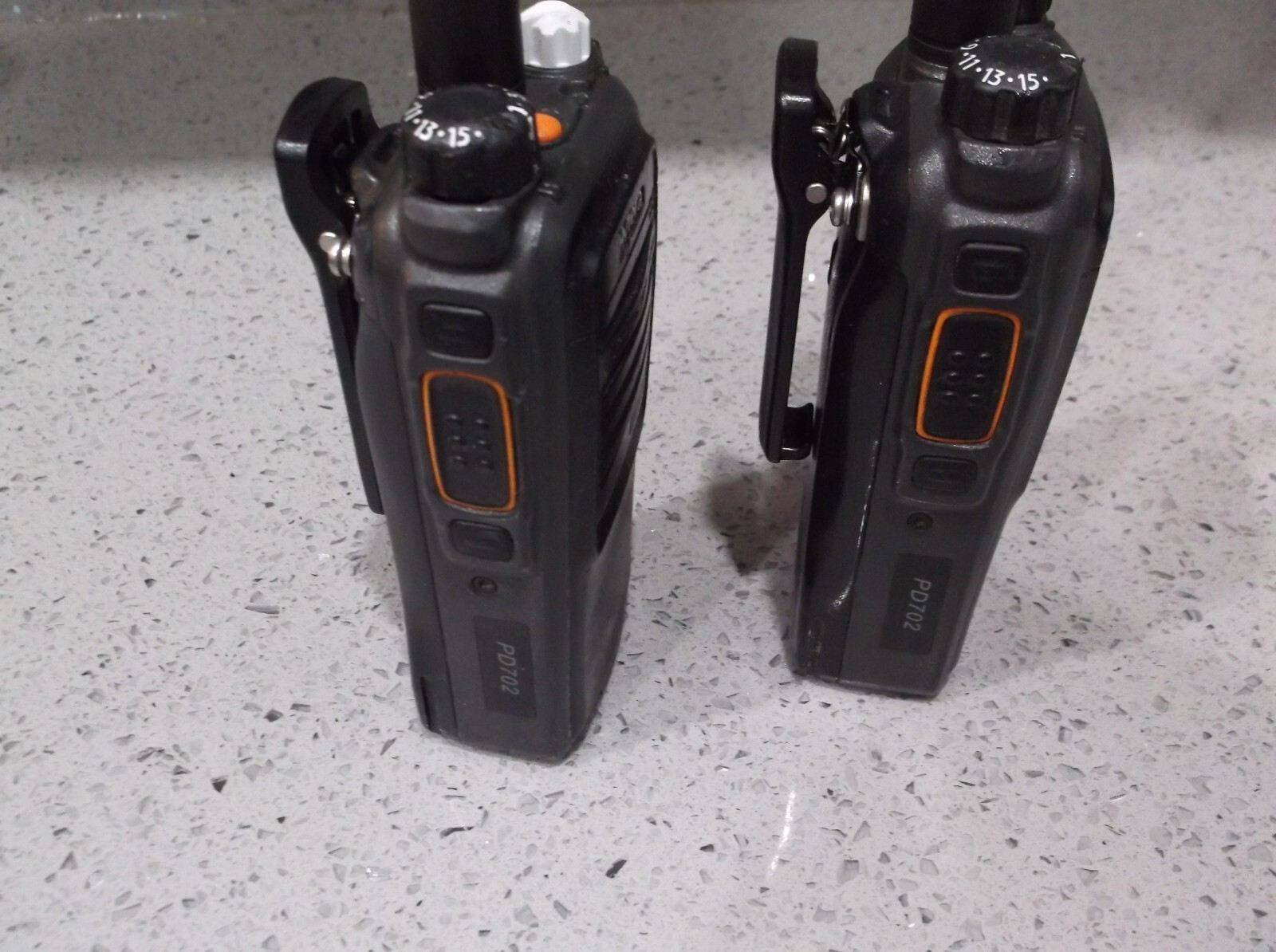 Set+Of+%282%29+HYTERA+PD702+U%282%29+Two+Way+RADIO+UHF+450-520Mhz+W%2F ...