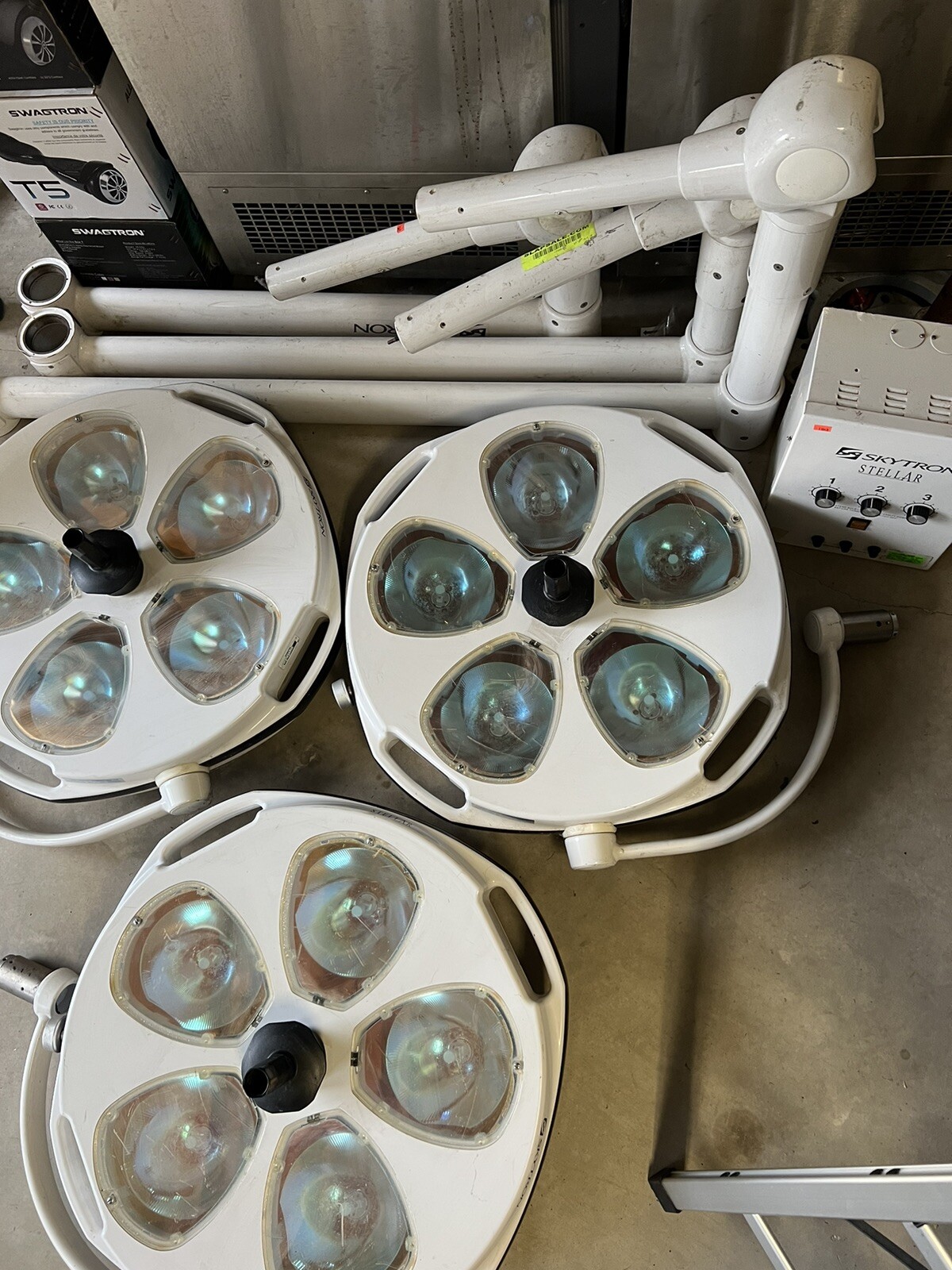 Skytron Stellar Hospital Operation Surgical Light Triple Ceiling ...