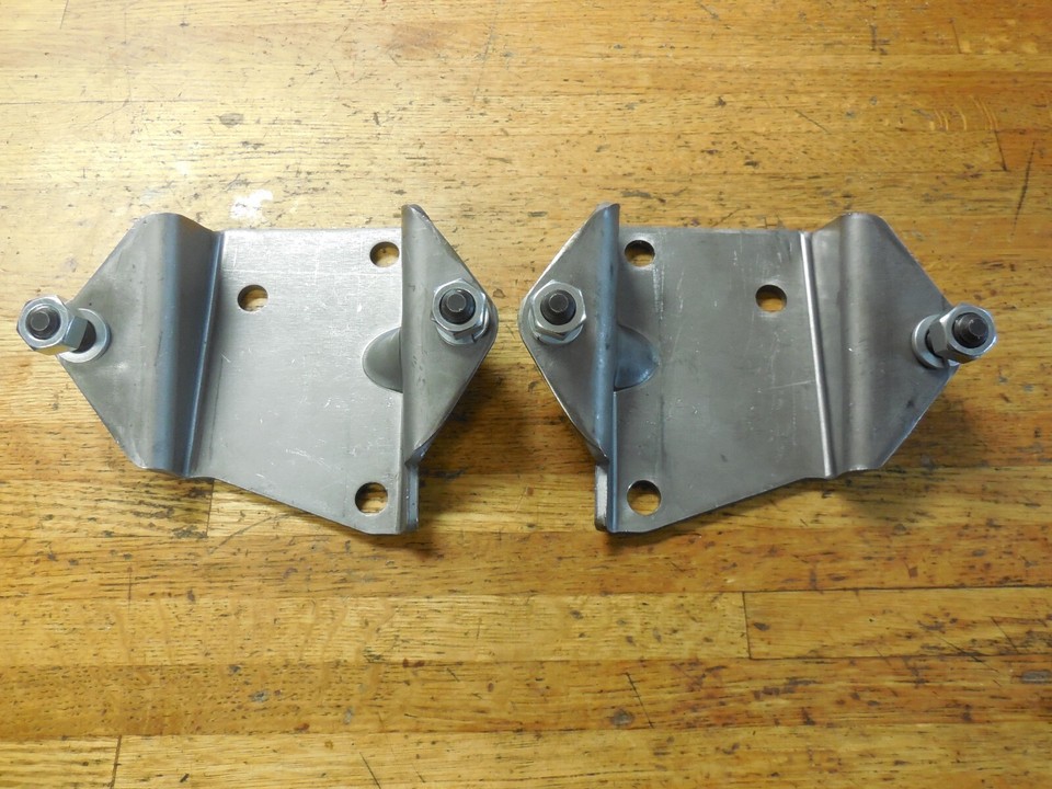 MUSTANG COUGAR 390 428CJ ENGINE MOTOR MOUNT BLOCK PLATES 1967 1968 1969 ...