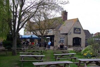 Photo 6x4 The Rose Revived Newbridge/SP4001 c2009 | eBay UK