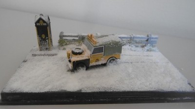 Oxford Diecast AA Land Rover Highland Patrol in the Snow Diorama 1/76 ...