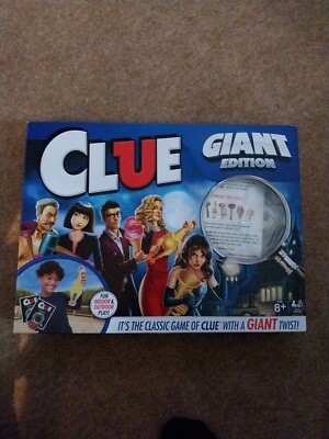 CLUE Game Giant Edition Classic Game of Cluedo with a Giant Twist ...