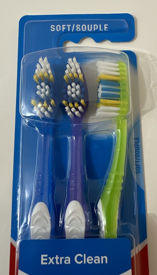 COLGATE EXTRA CLEAN/SOFT MANUAL TOOTHBRUSHES - (3-Pack) - NEW | eBay