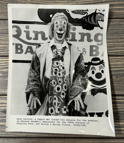 Vintage Dave Carlyon Press Release Photo 8x10 Clown | eBay