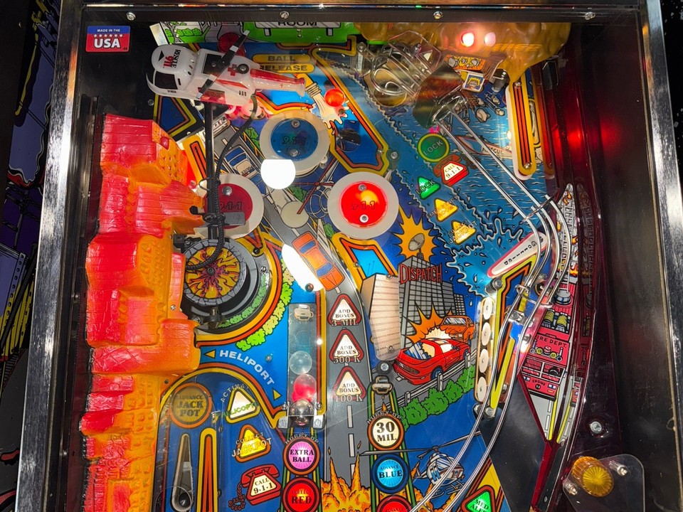 Rescue 911 Pinball Machine Gottlieb 1994 LEDS Orange County Pinballs ...