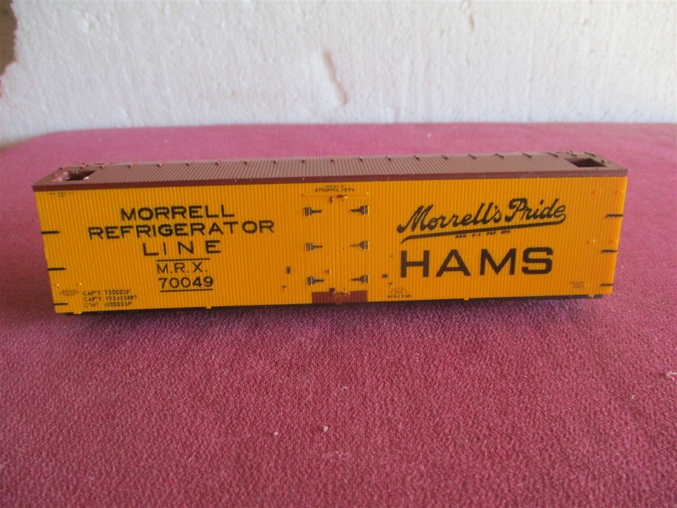 Branchline #1318 HO Morrell Hams MRX 70049 Reefer Train Car Railroad | eBay