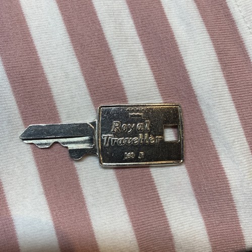 Samsonite Royal Traveller Luggage Suitcase Train Case Key Replacement ...