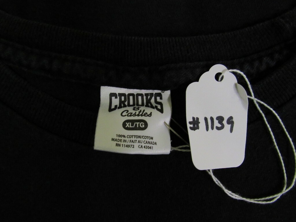 Crooks And Castles Air Gun Wallpaper