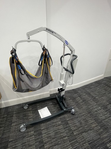 Invacare Birdie Hoist latest model in excellent condition complete With ...