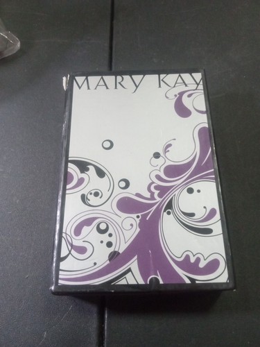 MARY KAY SIMPLY CHIC 4-Pack Eau de Toilette Fragrances Lip Gloss Gift ...