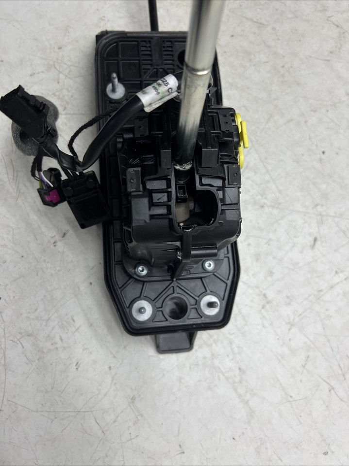 2012-2017 Volkswagen Passat TDI B7 Automatic Shifter Assembly W ...