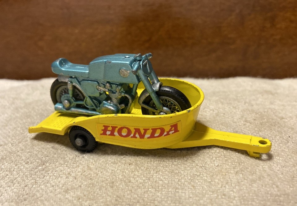 LESNEY MATCHBOX NO. 38 HONDA RACING MOTOR CYCLE & TRAILER | eBay