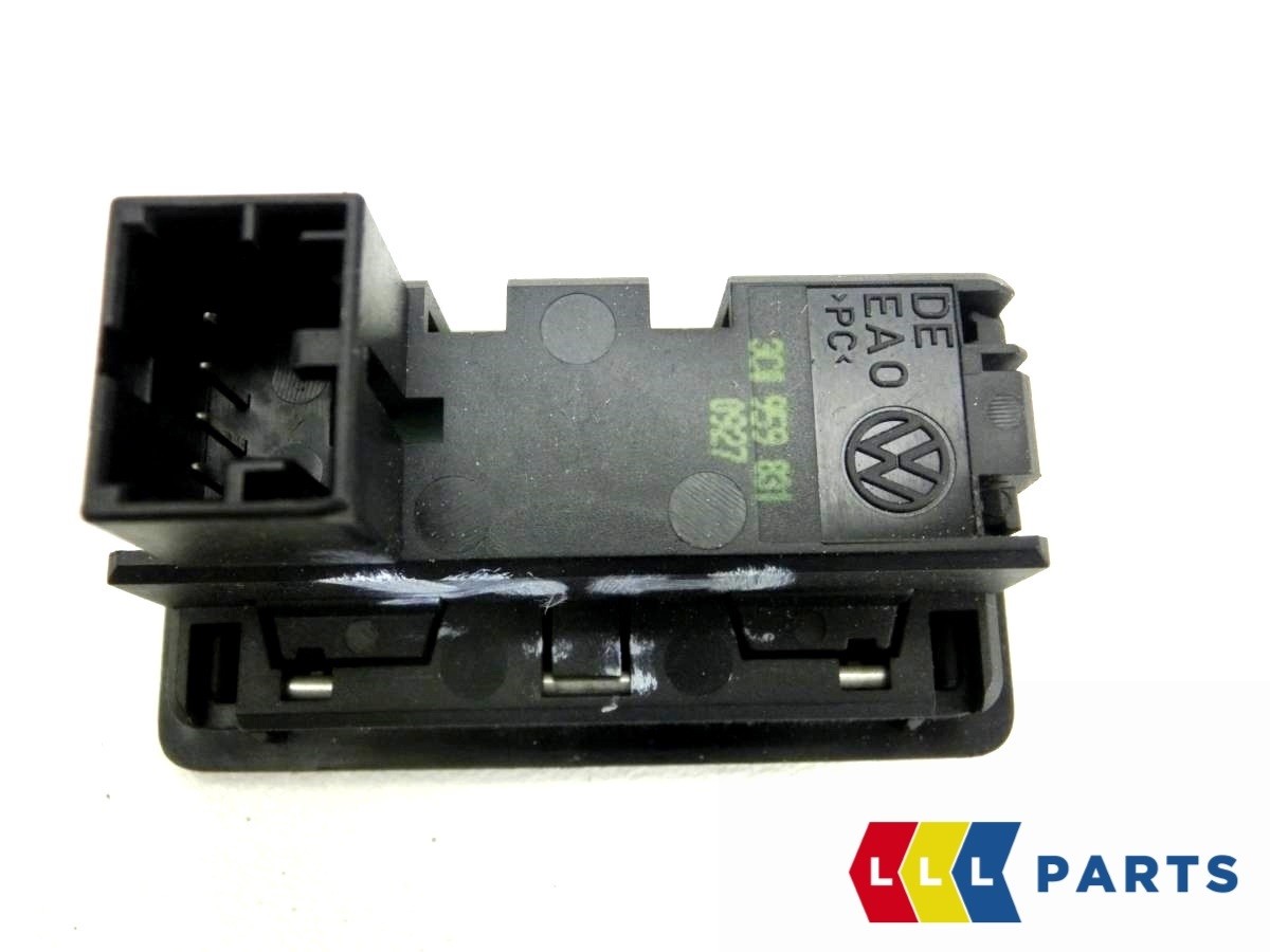 NEW GENUINE VW PASSAT 05-11 TAILGATE TRUNK OPENING SWITCH BUTTON ...