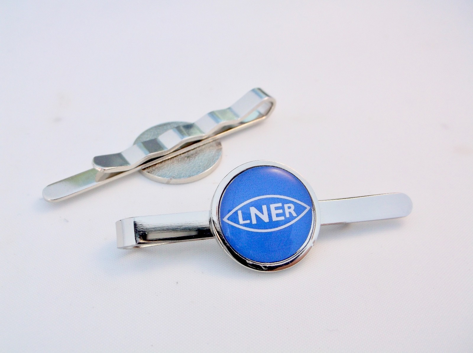 LNER LONDON NORTH EASTERN RAILWAY INTERCITY BADGE TIE SLIDE PIN BAR ...