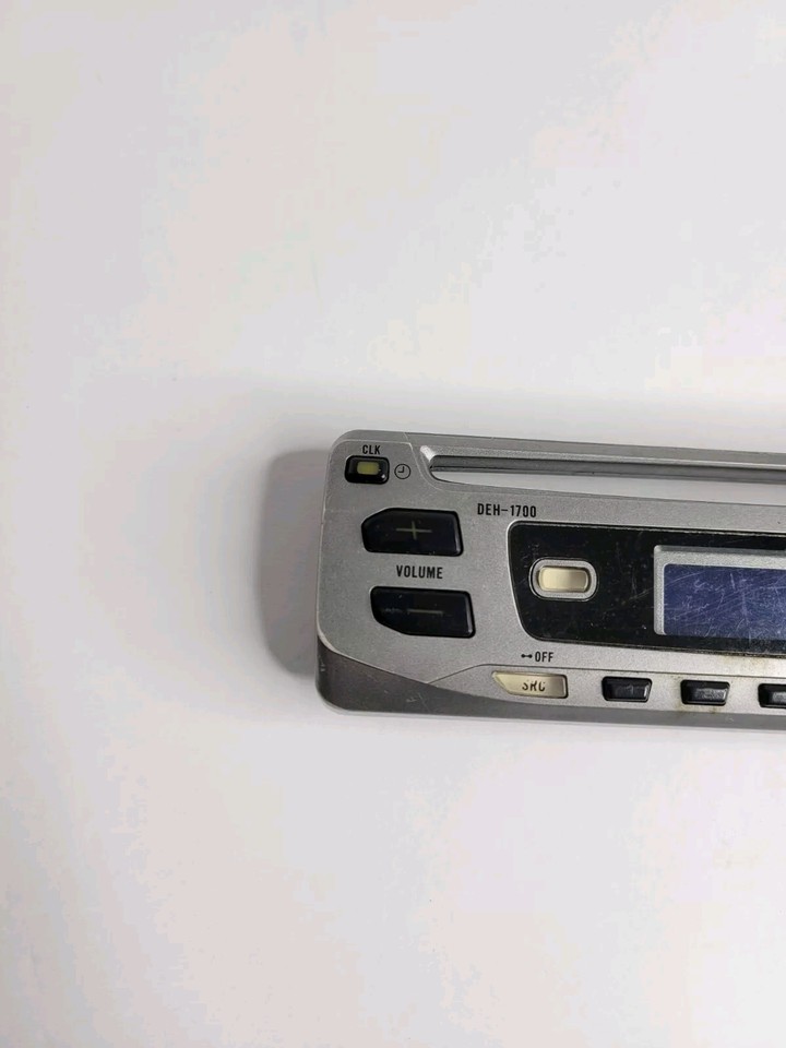 Pioneer DEH-1700 AM/FM CD Car Stereo Removable Faceplate | eBay