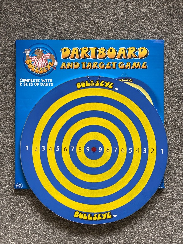 BULLSEYE Dart Board & Target Game, 41cm, 16 Inches, Brand New, Board ...