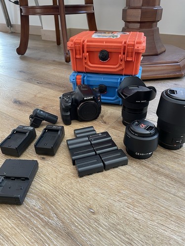 Sony SLT-A65V 24.3 MP Translucent Mirror DSLR Camera, Shutter 40,589 ...