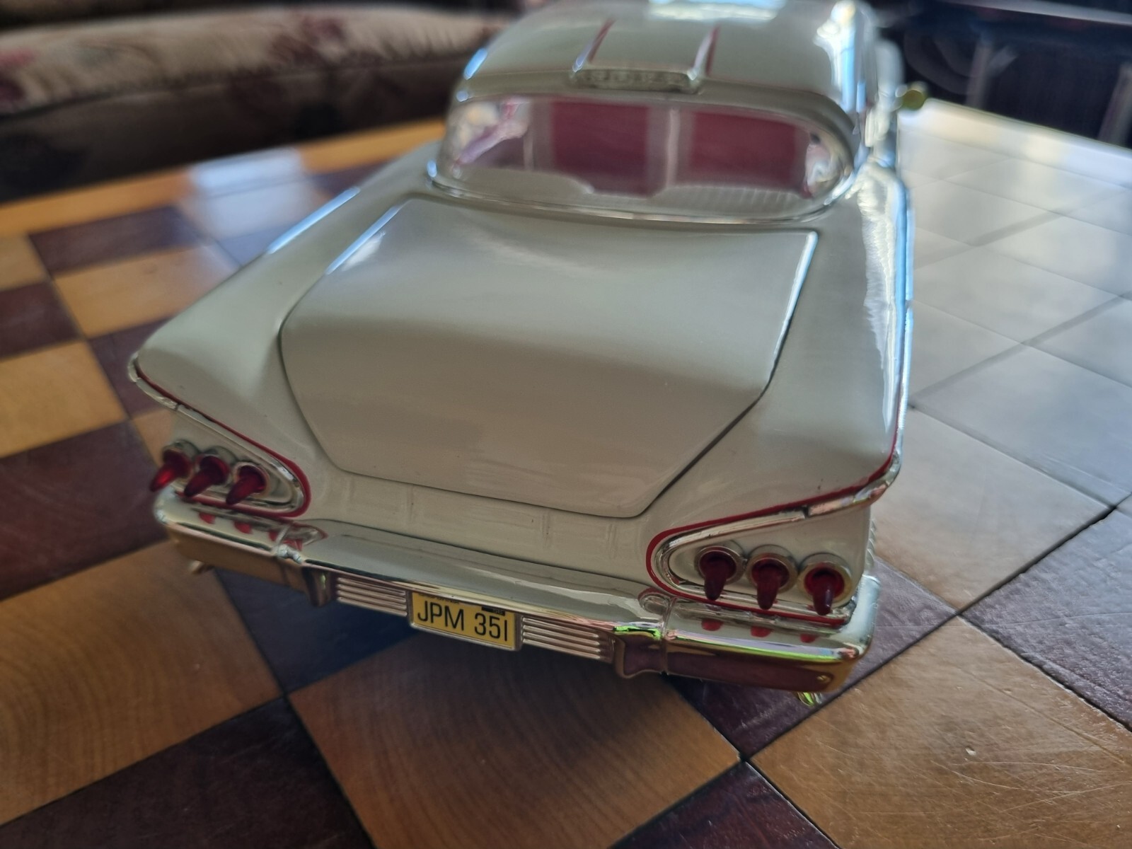 2000 Ertl Collectables. Chevrolet '58 Impala "American Graffiti'. Scale ...
