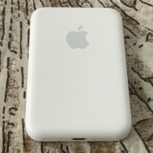 Apple MagSafe Battery Pack Portable Wireless Charger A2384 White | eBay