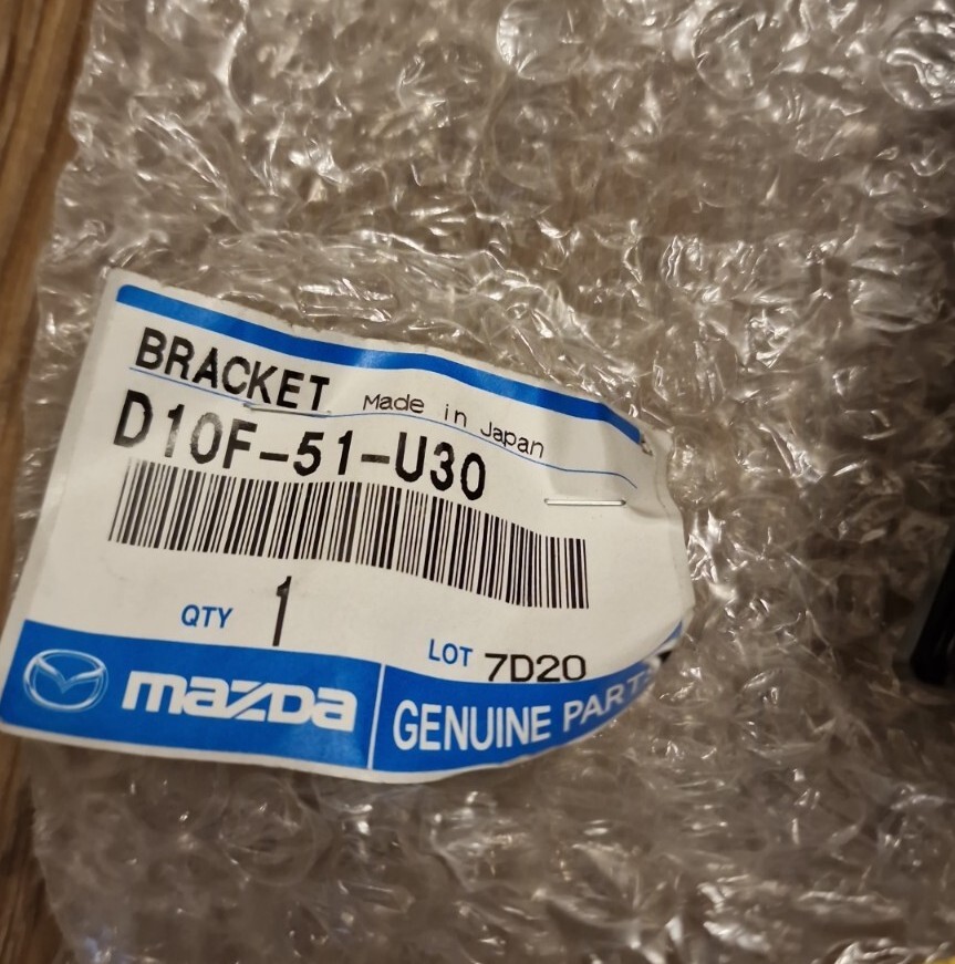 Mazda Cx3 2.2di 5dr SUV Est Front Driver Side Wing Moulding Bracket ...