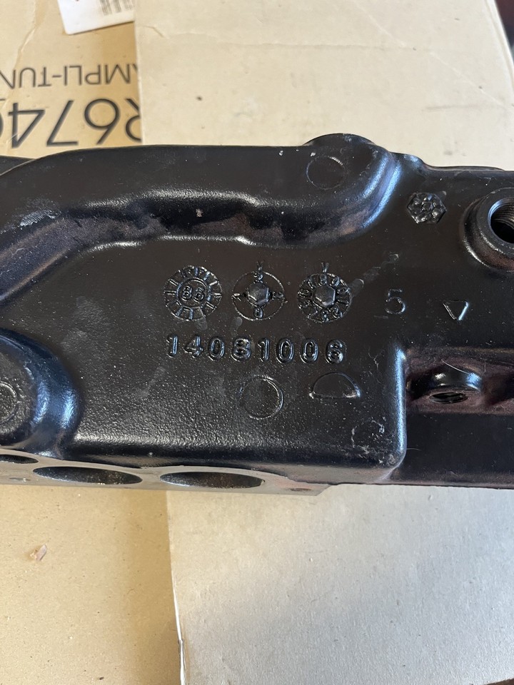 Chevy TPI upper plenum intake manifold 5.0/5.7 14081006 | eBay