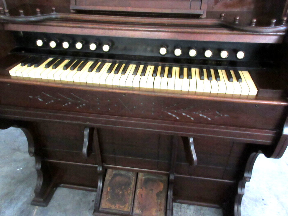 mid 1800's Smith American Organ Company Fully Functional Ornate Pump ...