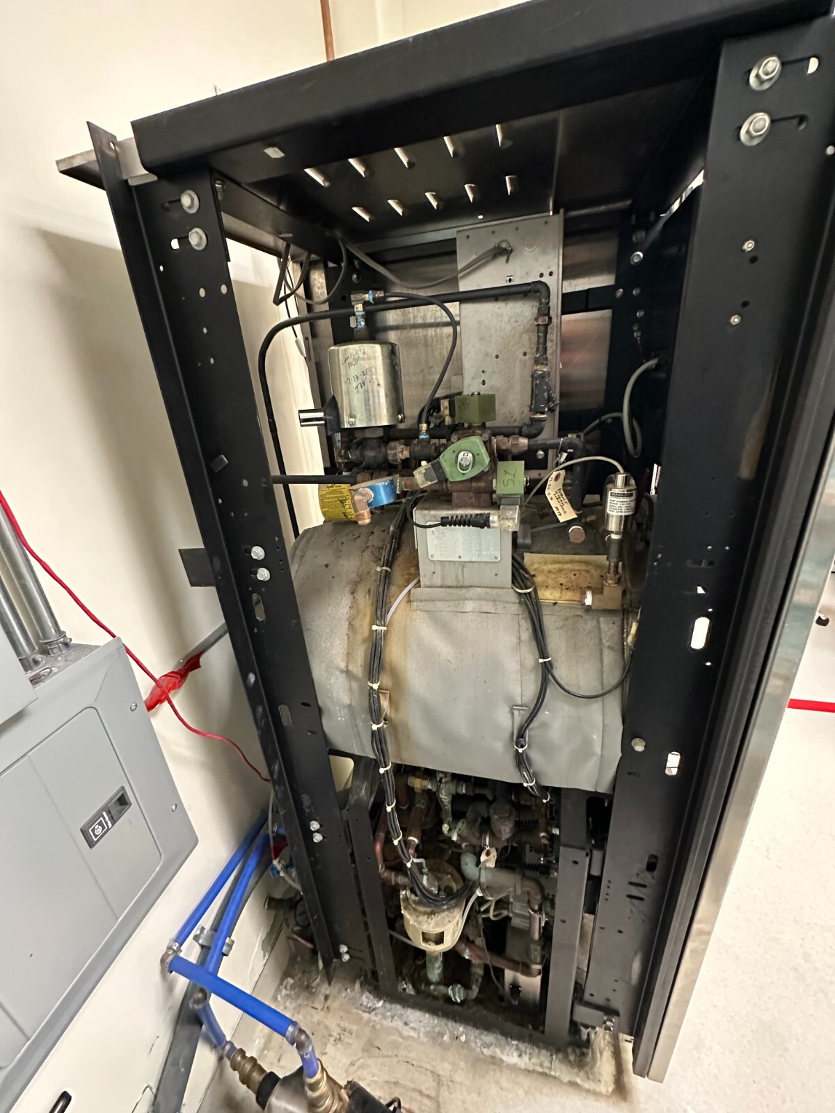 Steris Amsco V116 Century PREVAC Sterilizer Autoclave, 30w Boiler, 3 ...