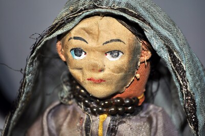 VTG 1950S HAUNTED DOLL FROM INDIA, SOUTHEAST ASIA SAD LITTLE GIRL IN ...