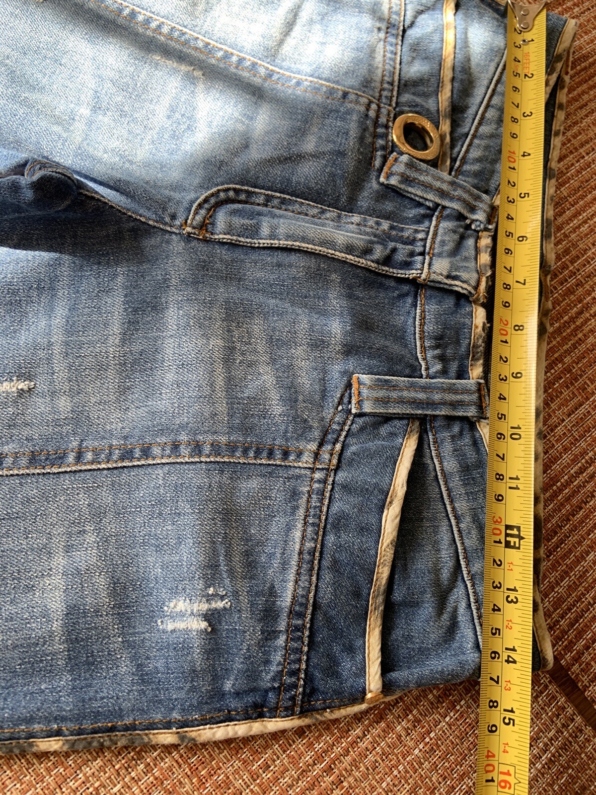 Roberto Cavalli Jeans Capri, 28 Italian - Gem