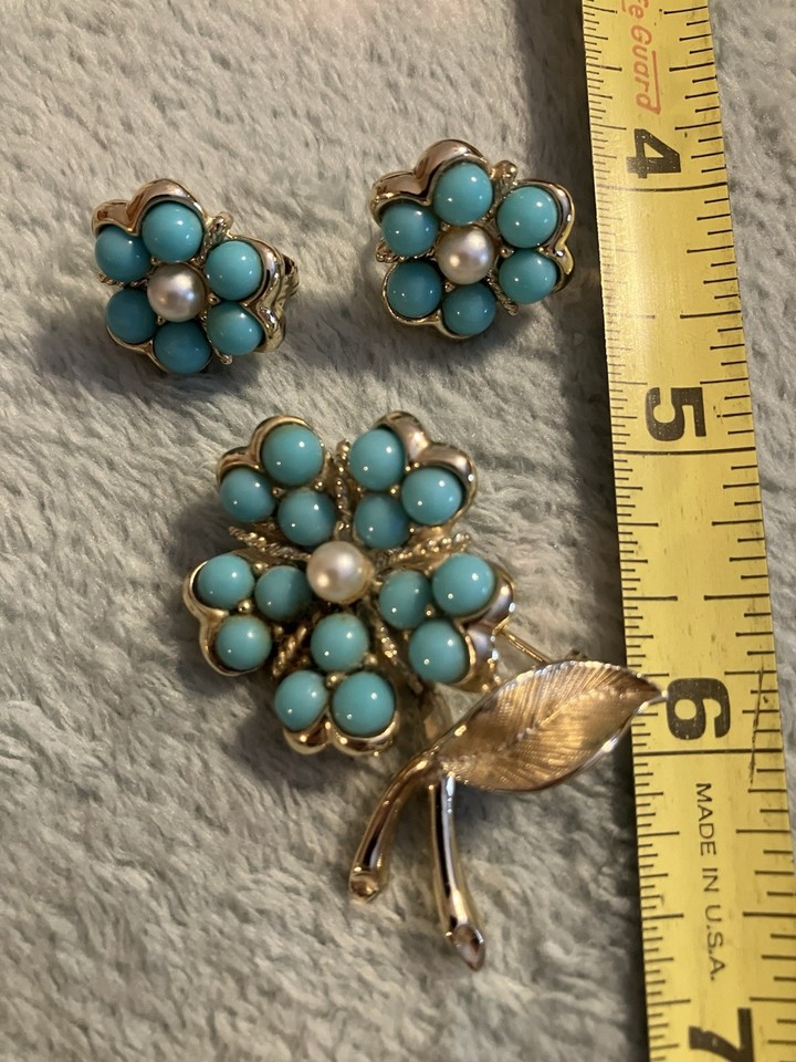 Vintage 1964 Aqua Fleur Sarah Coventry Turquoise Beaded Flower Brooch ...